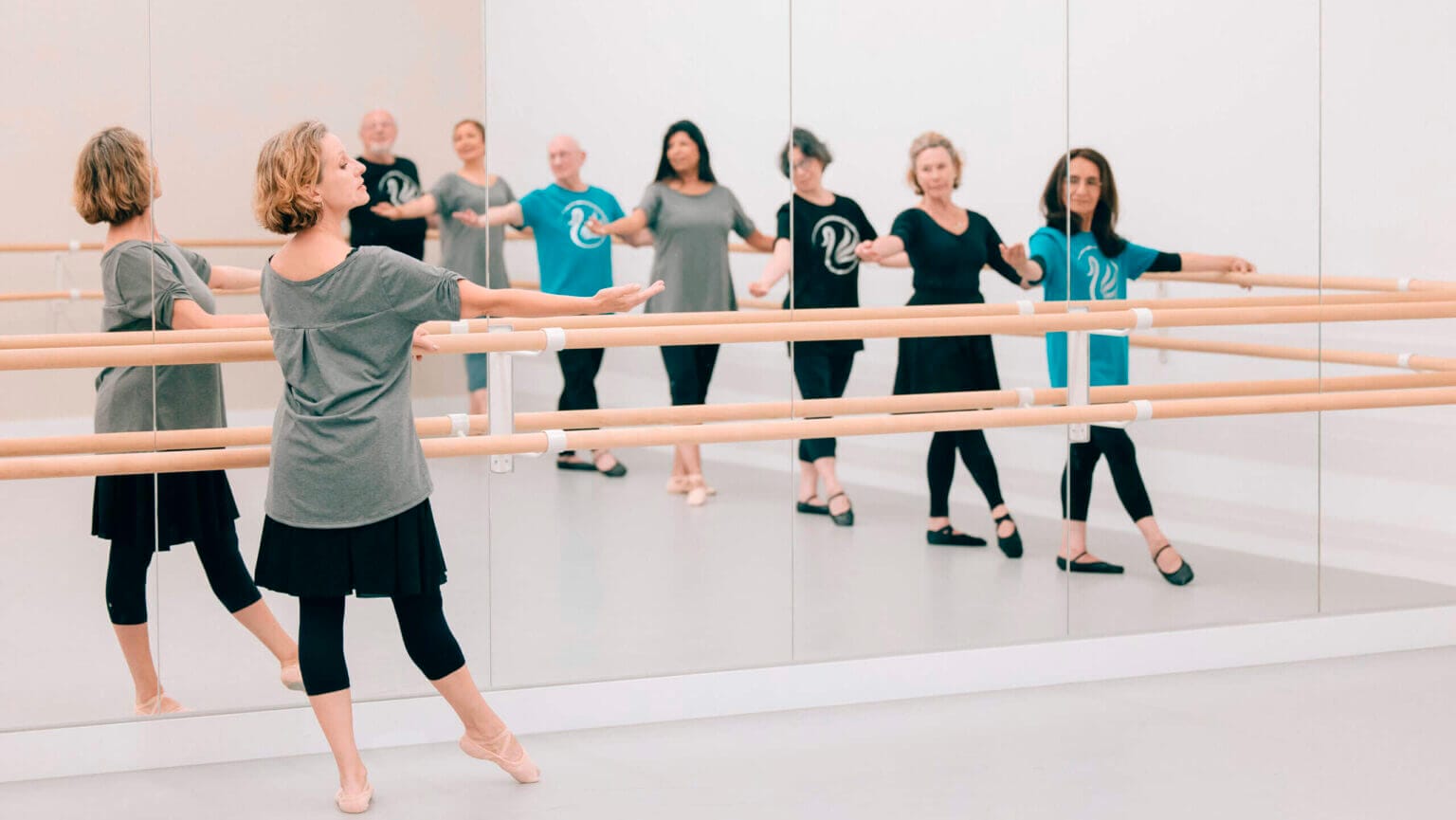 RAD Canada | Silver Swans® Barre and Centre